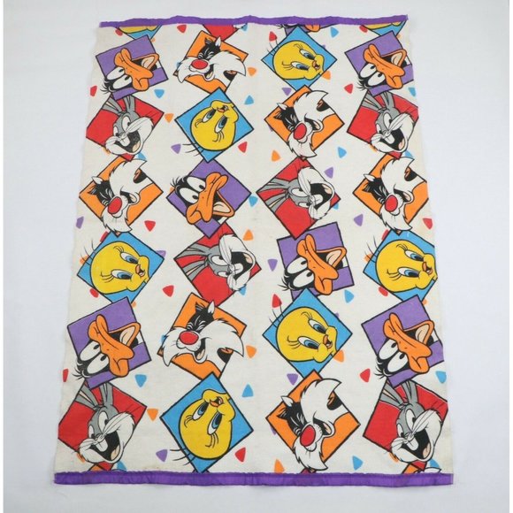 Vintage | Bedding | Vintage 9s Looney Tunes All Over Print Satin Trim ...